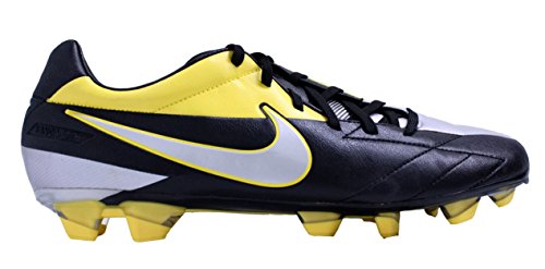 Nike vs. Adidas Soccer Cleats Reviewed | Here are the best choices ...